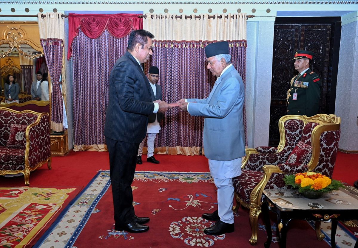 Ambassadors present of Letters of Credence