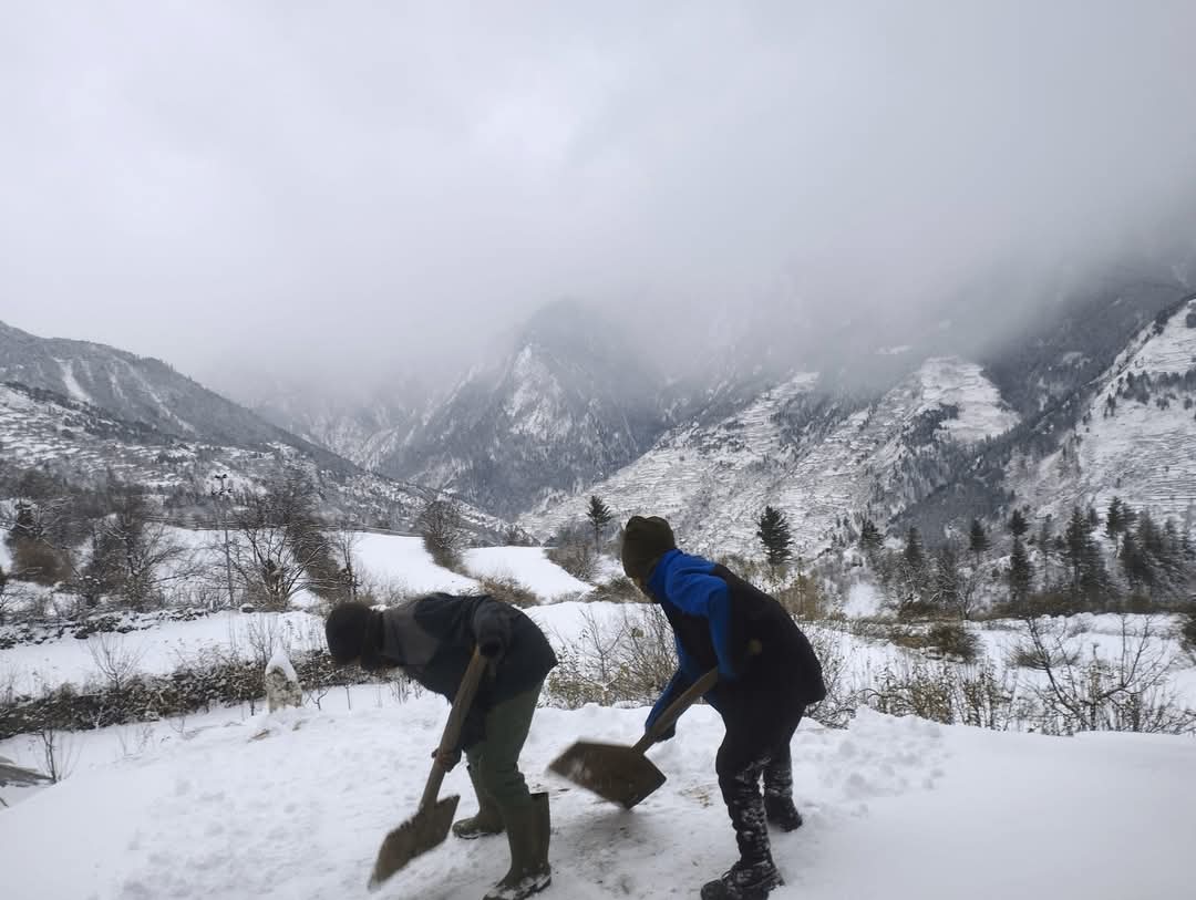 Humla witnesses first snowfall of year (Photo Feature)