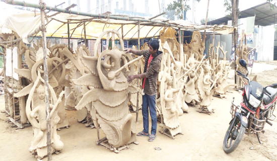 Poet Binod Bikram at Susela concert