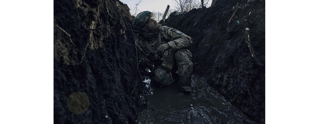 Russia steps up effort to take elusive prize of Ukraine city