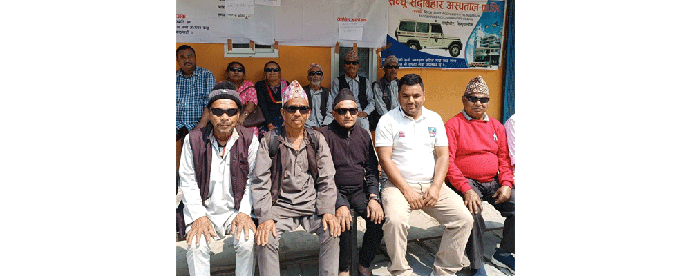 Free eye camp held in Balefi