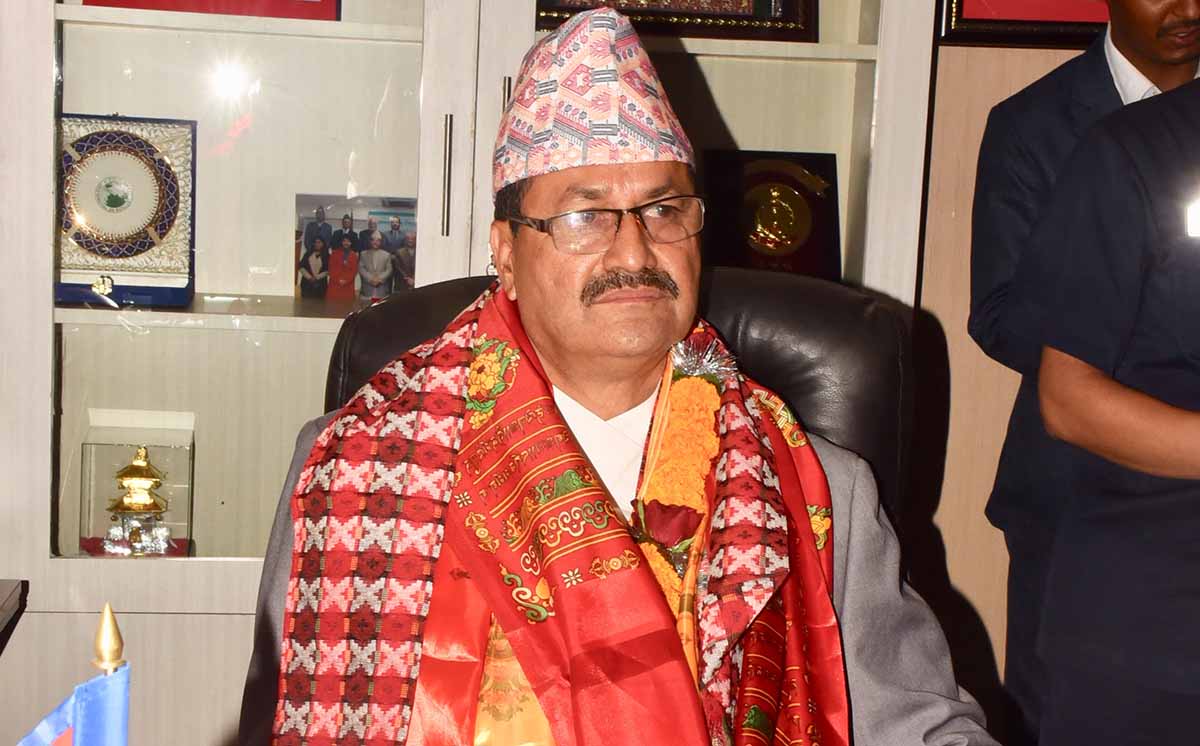 Minister Saud urges NRNA to hold general convention as per statute